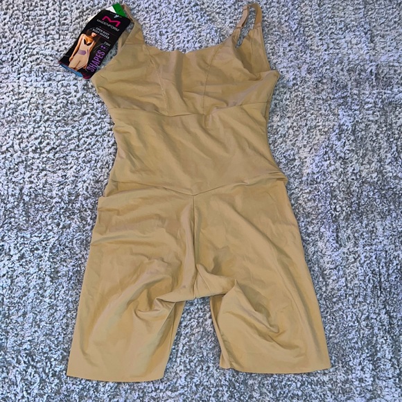 Maidenform | Intimates & Sleepwear | Maidenform Open Bust Body Shaper ...